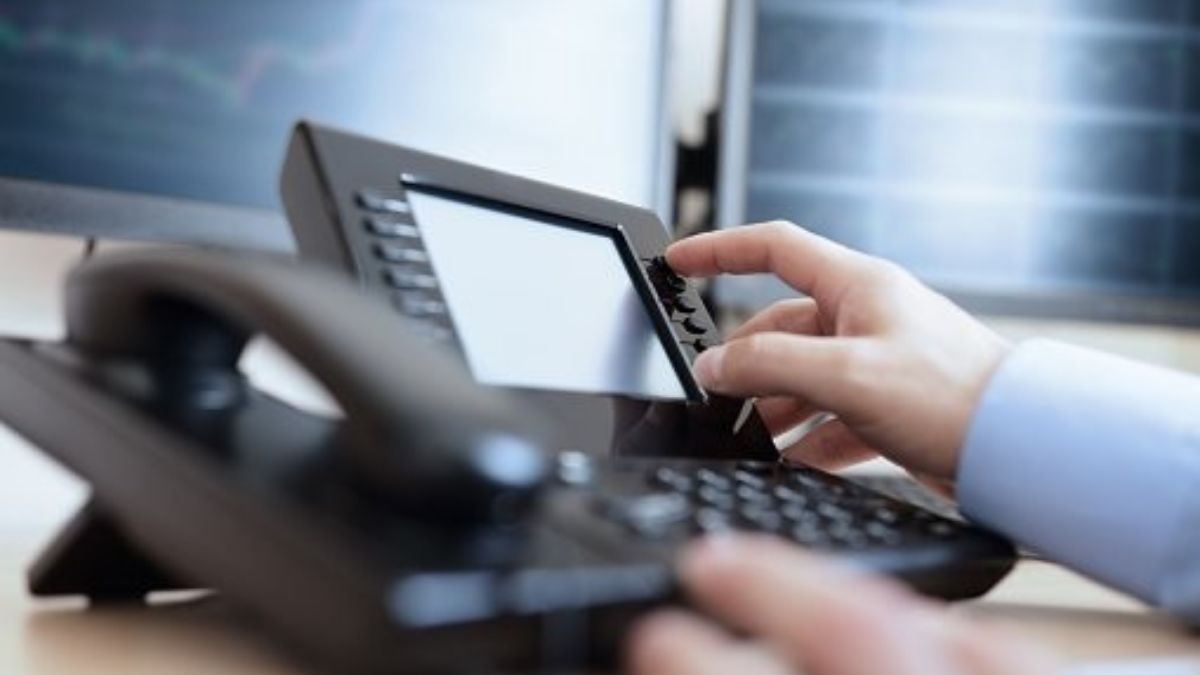 Simple Phones - TheSecretAi